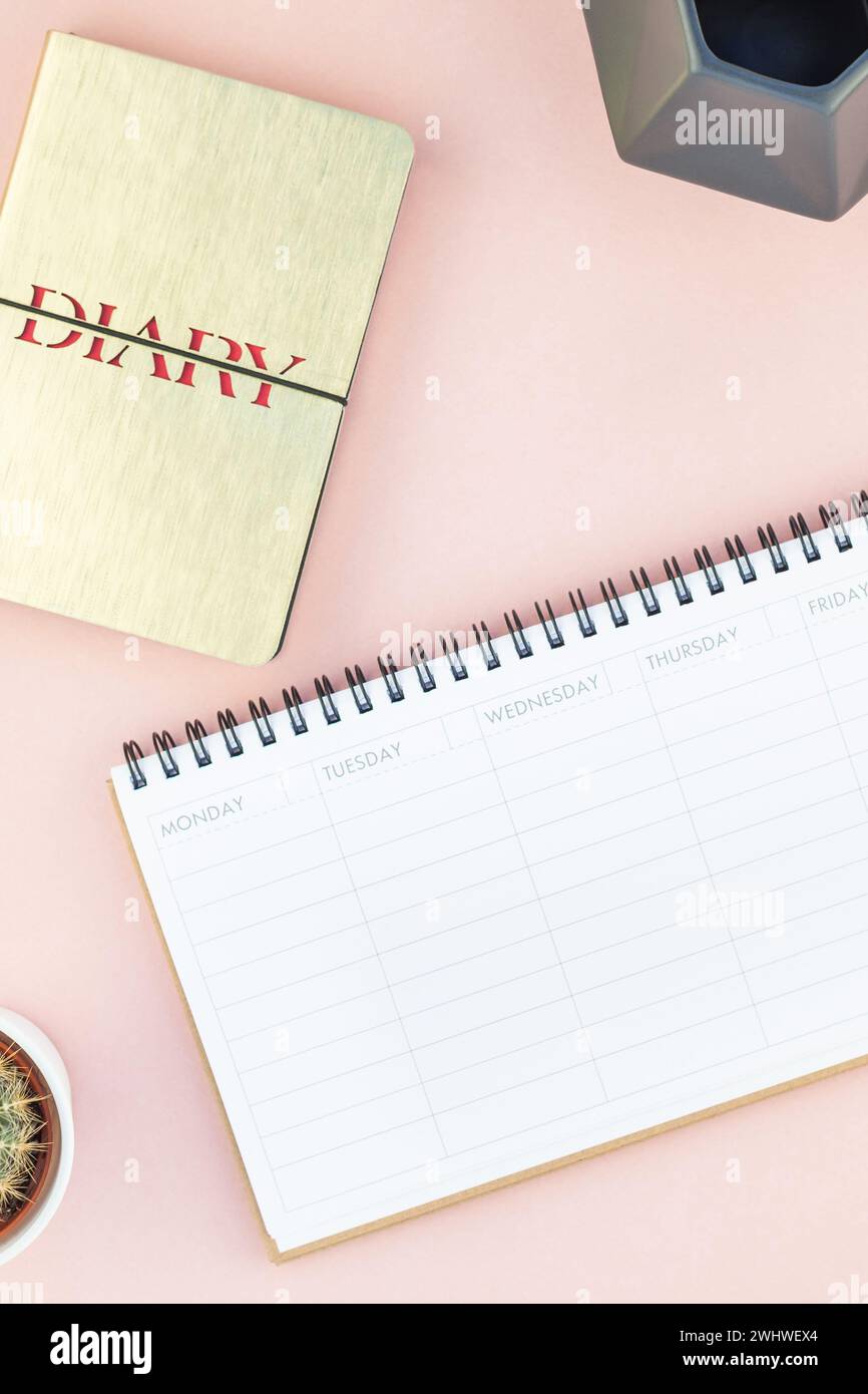 Workspace top view hi-res stock photography and images - Alamy