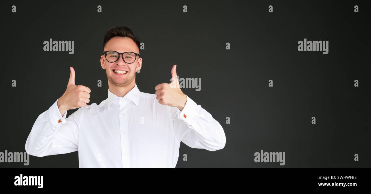 Like gesture recommending people hi-res stock photography and images ...