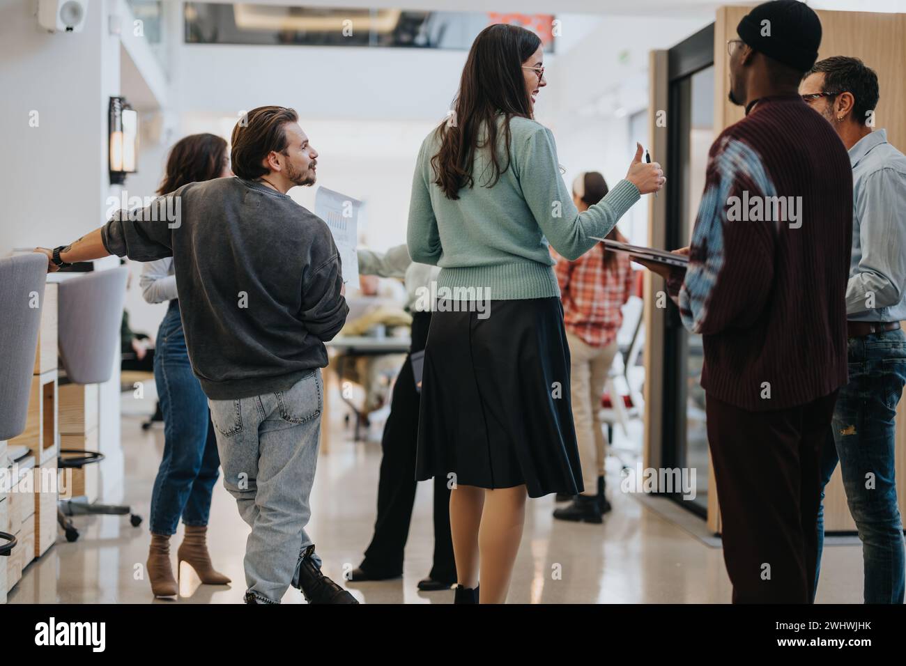 Engaging connections hi-res stock photography and images - Alamy