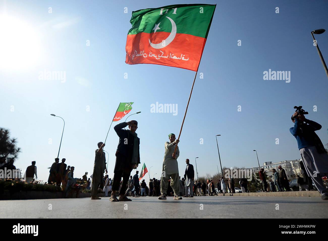 Peshawar, Peshawar, Pakistan. 11th Feb, 2024. Supporters of Imran Khan ...