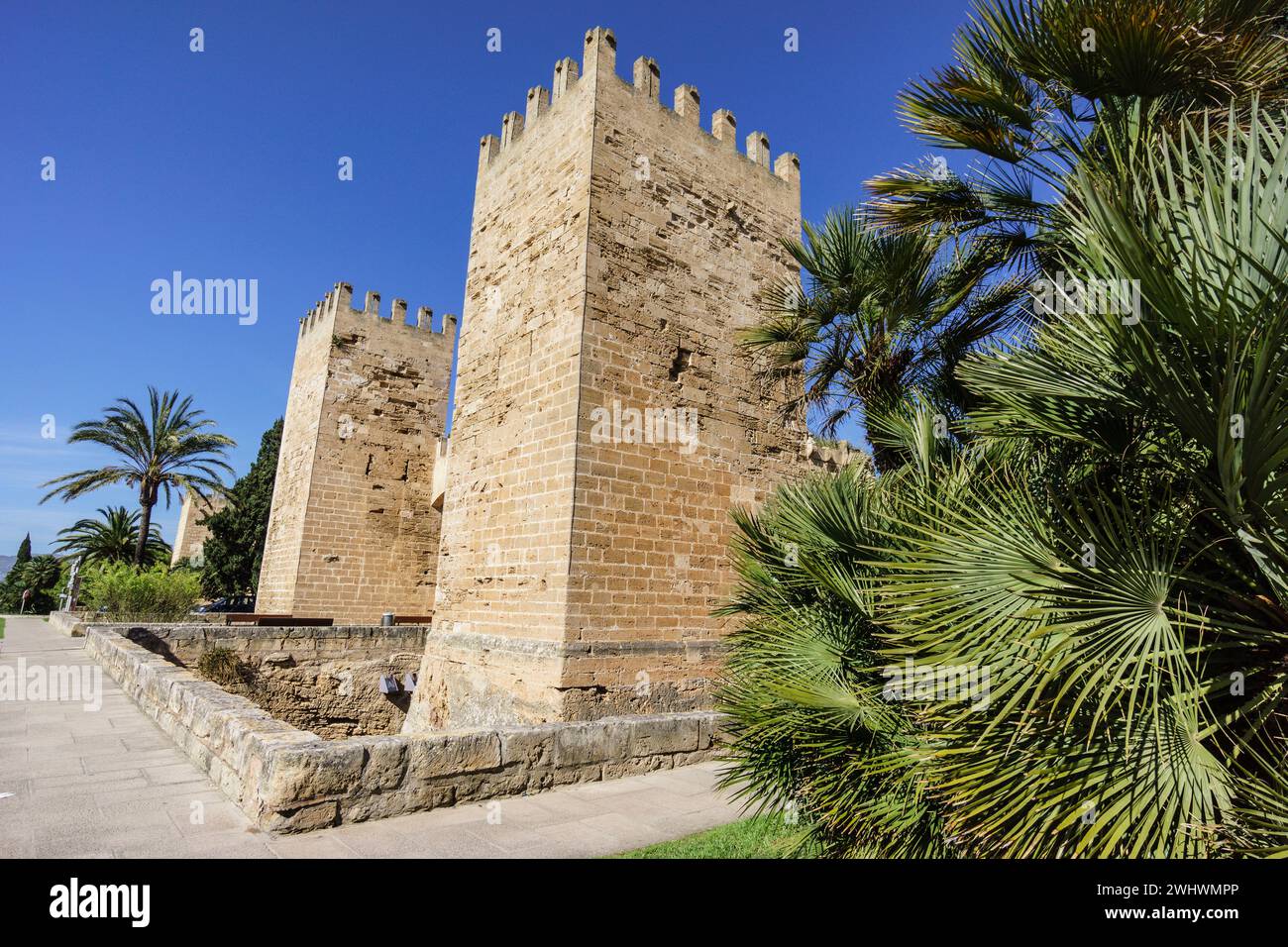 Puerta de Mallorca - puerta de Sant Sebastia Stock Photo - Alamy