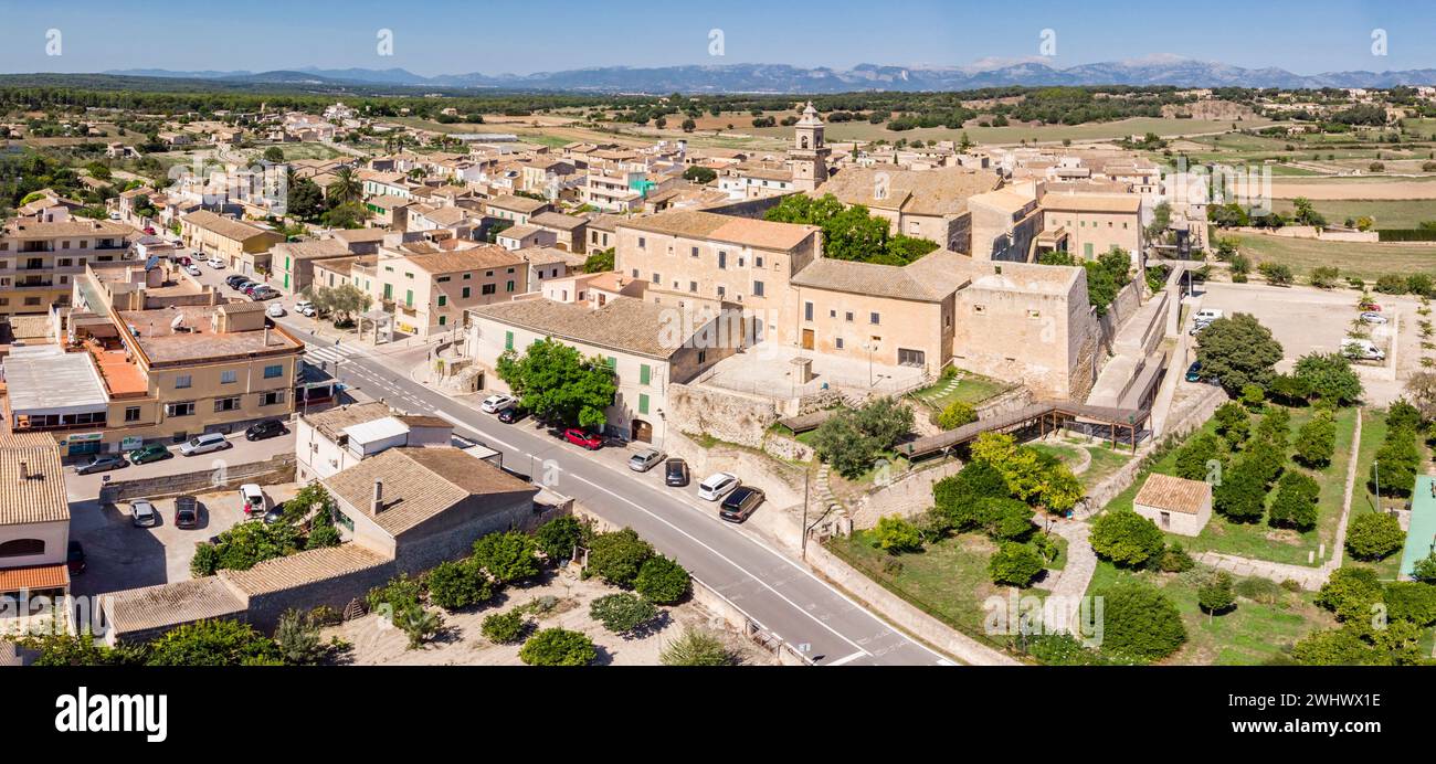 Mallorquin town hi-res stock photography and images - Alamy