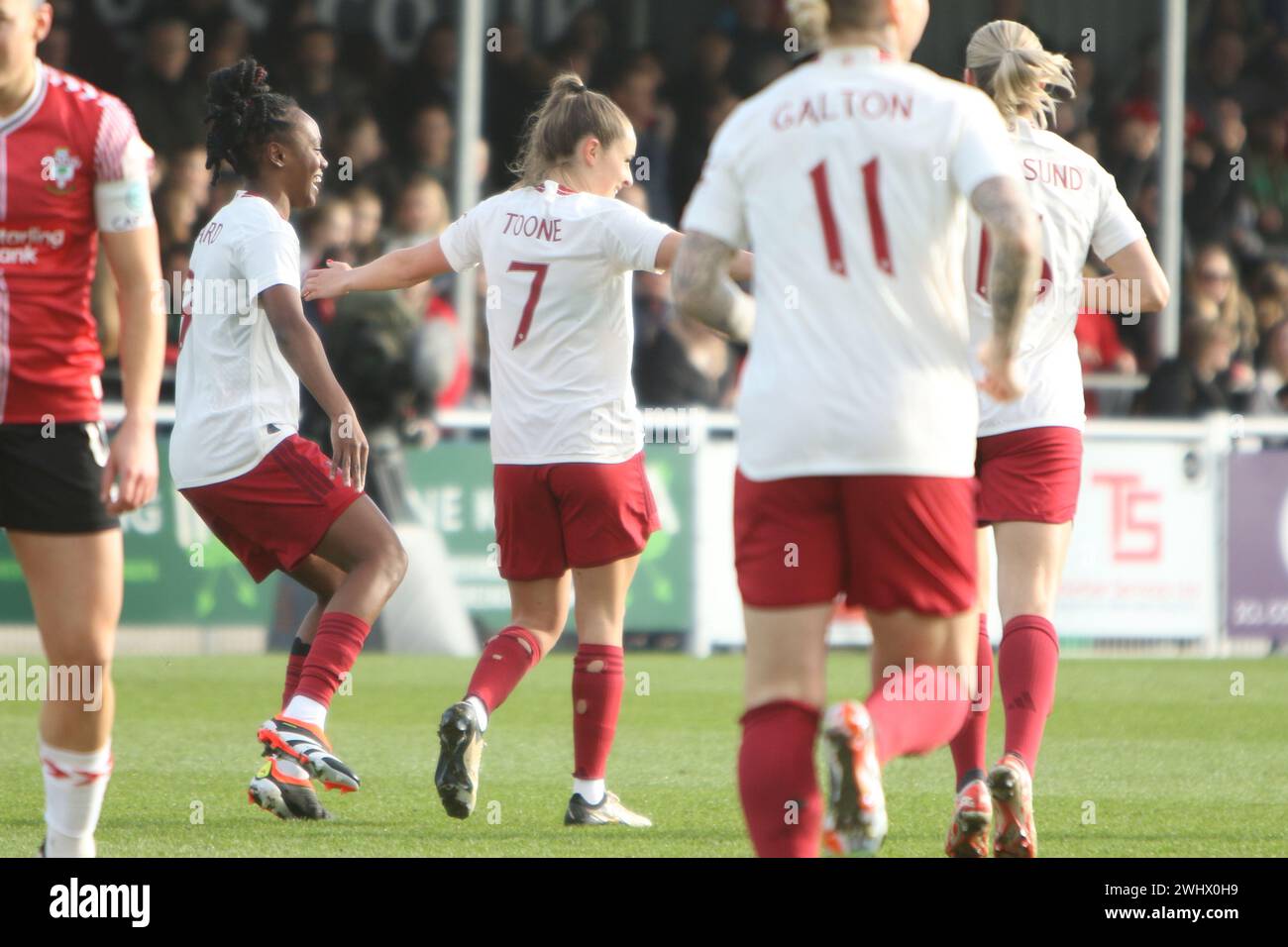 Ella Toone (7) scores and celebrates goal Southampton FC Women v ...