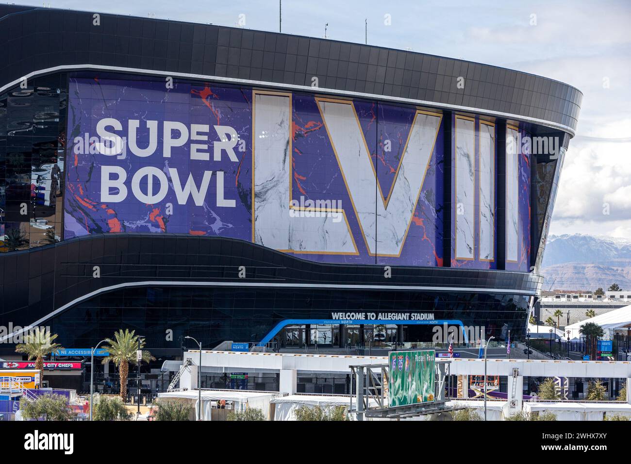 Las Vegas, USA. 09th Feb, 2024. Massive graphics on the outside of ...
