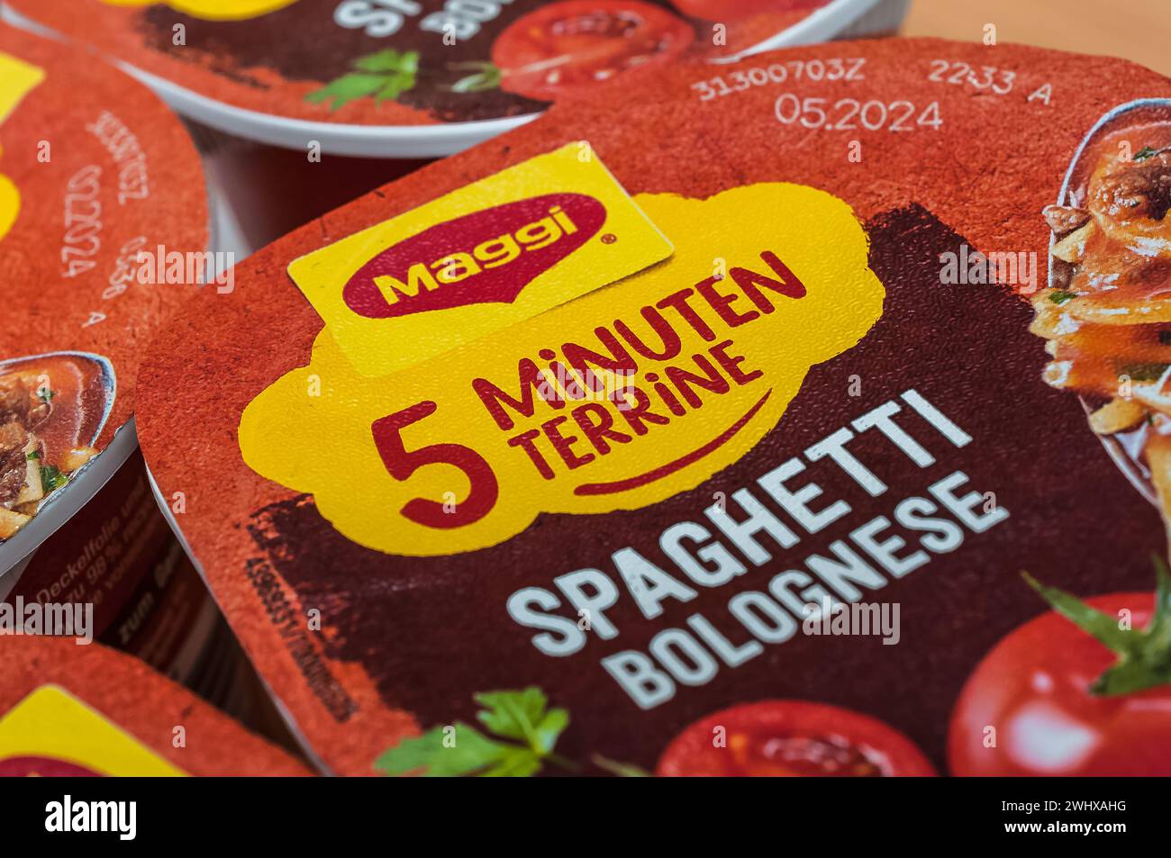 Maggi logo hi-res stock photography and images - Alamy