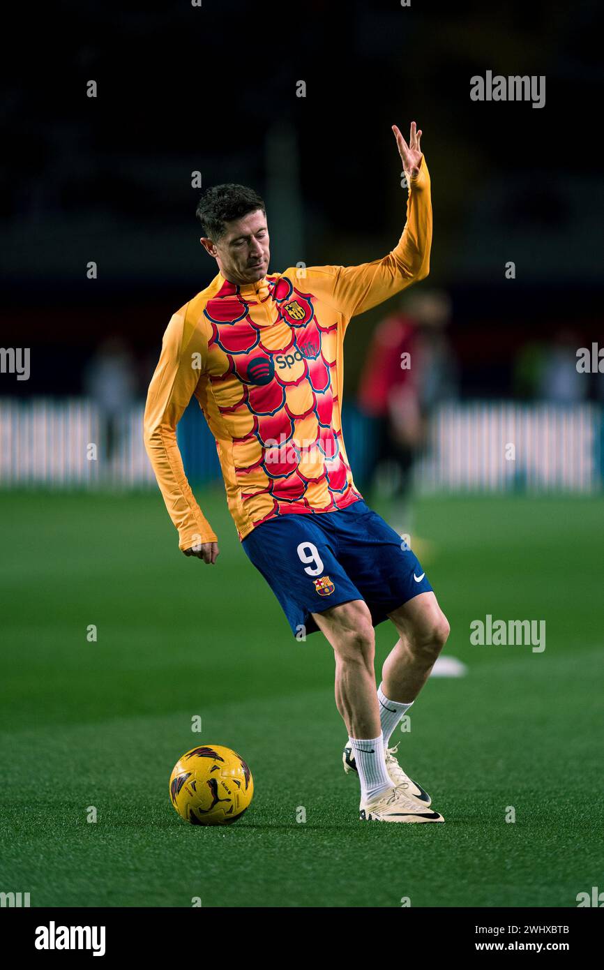 Robert lewandowski barcelona 2024 hi-res stock photography and images ...