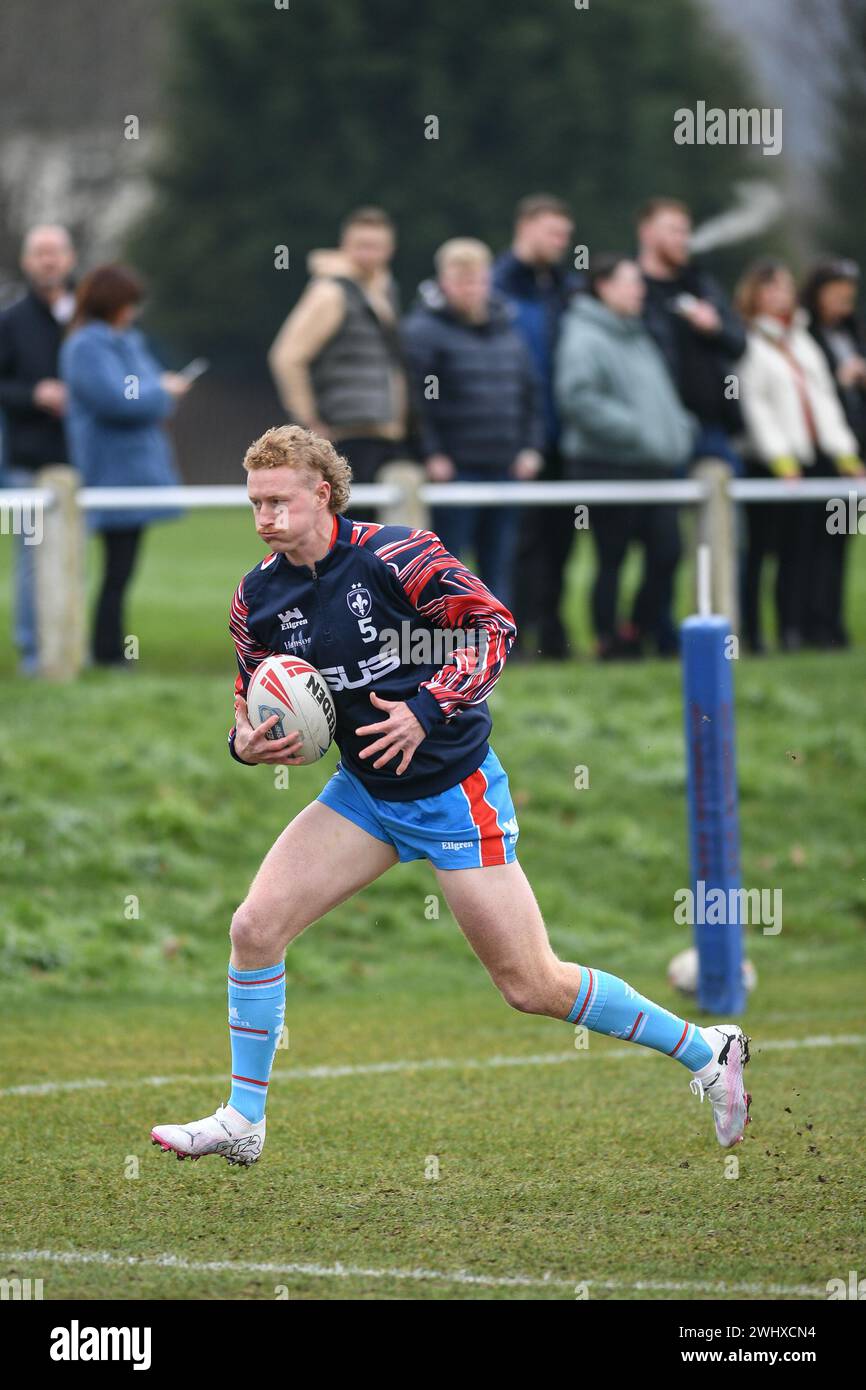 Halifax, England - 7th February 2024 - Wakefield Trinity's Lachlan ...