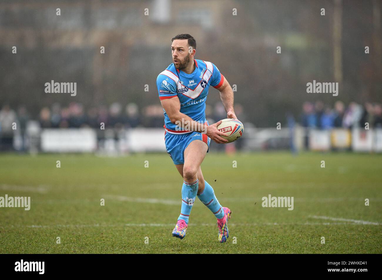 Halifax, England - 7th February 2024 - Wakefield Trinity's Luke Gale ...
