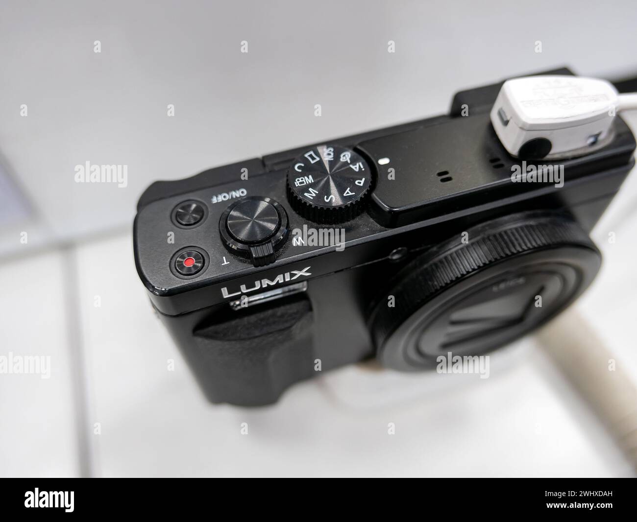 Small portable pocket compact simple point and shoot Lumix camera for ...