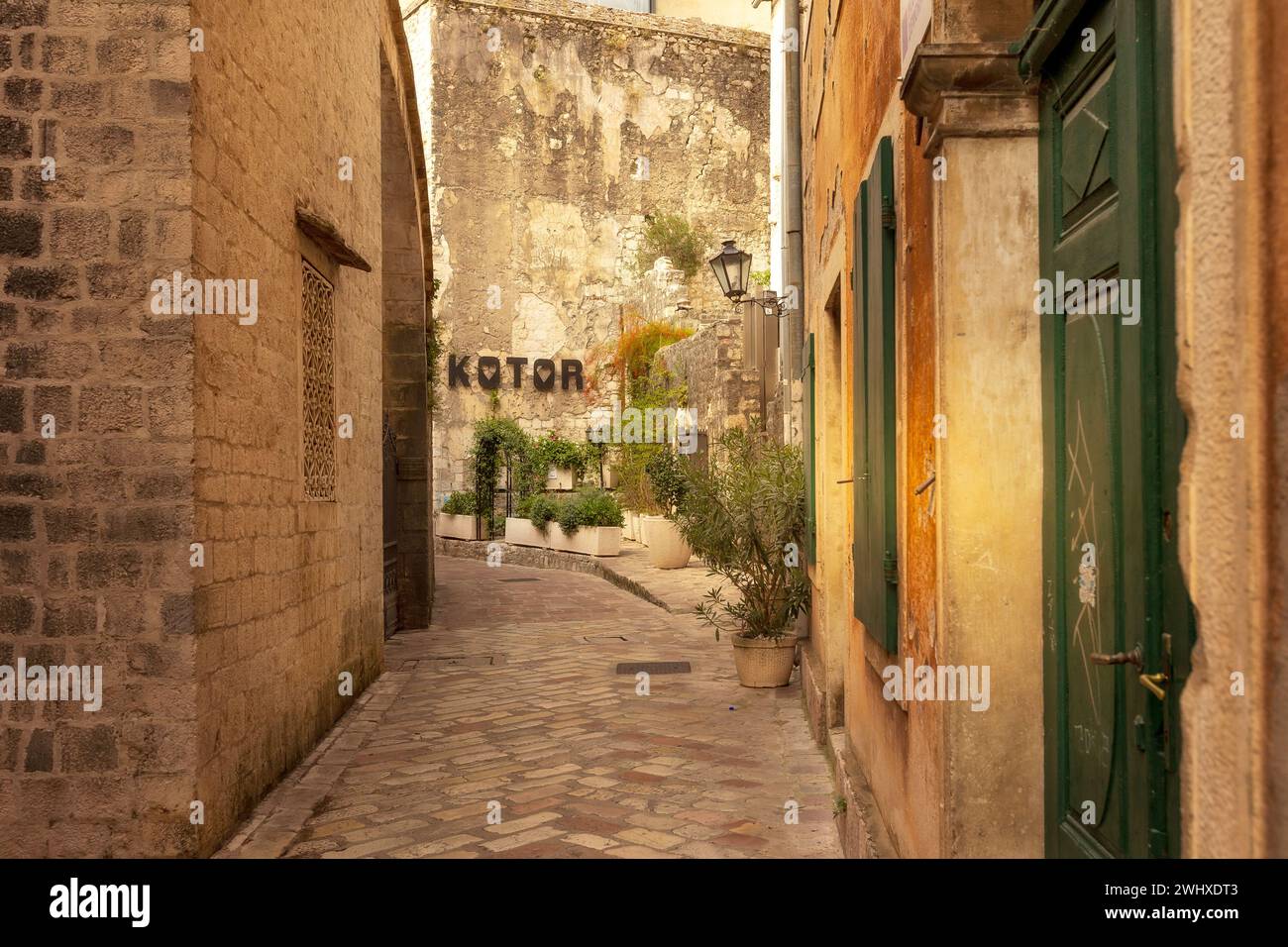 Old house wall with the inscription hi-res stock photography and images ...