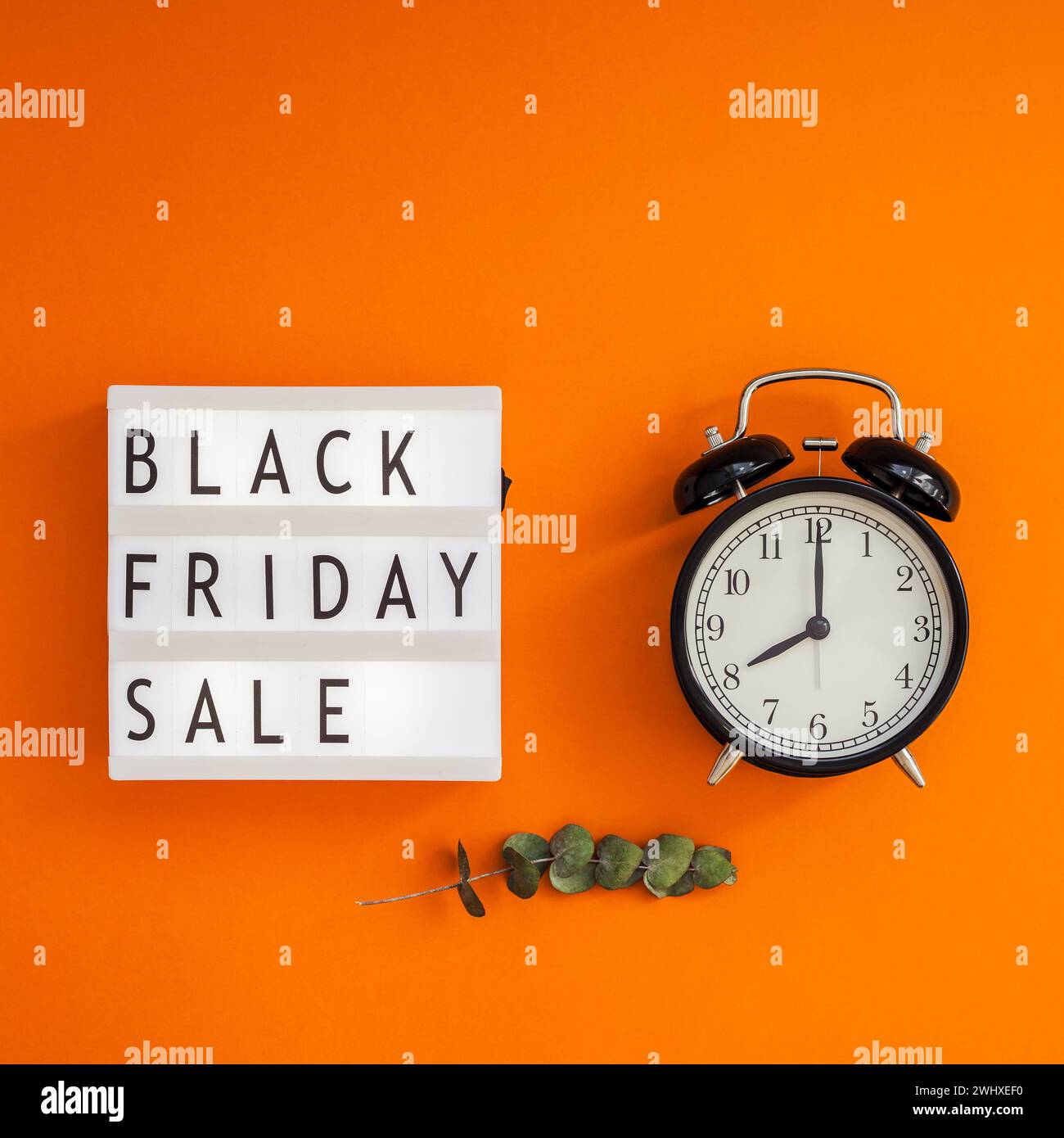 Black friday sale text hi-res stock photography and images - Alamy