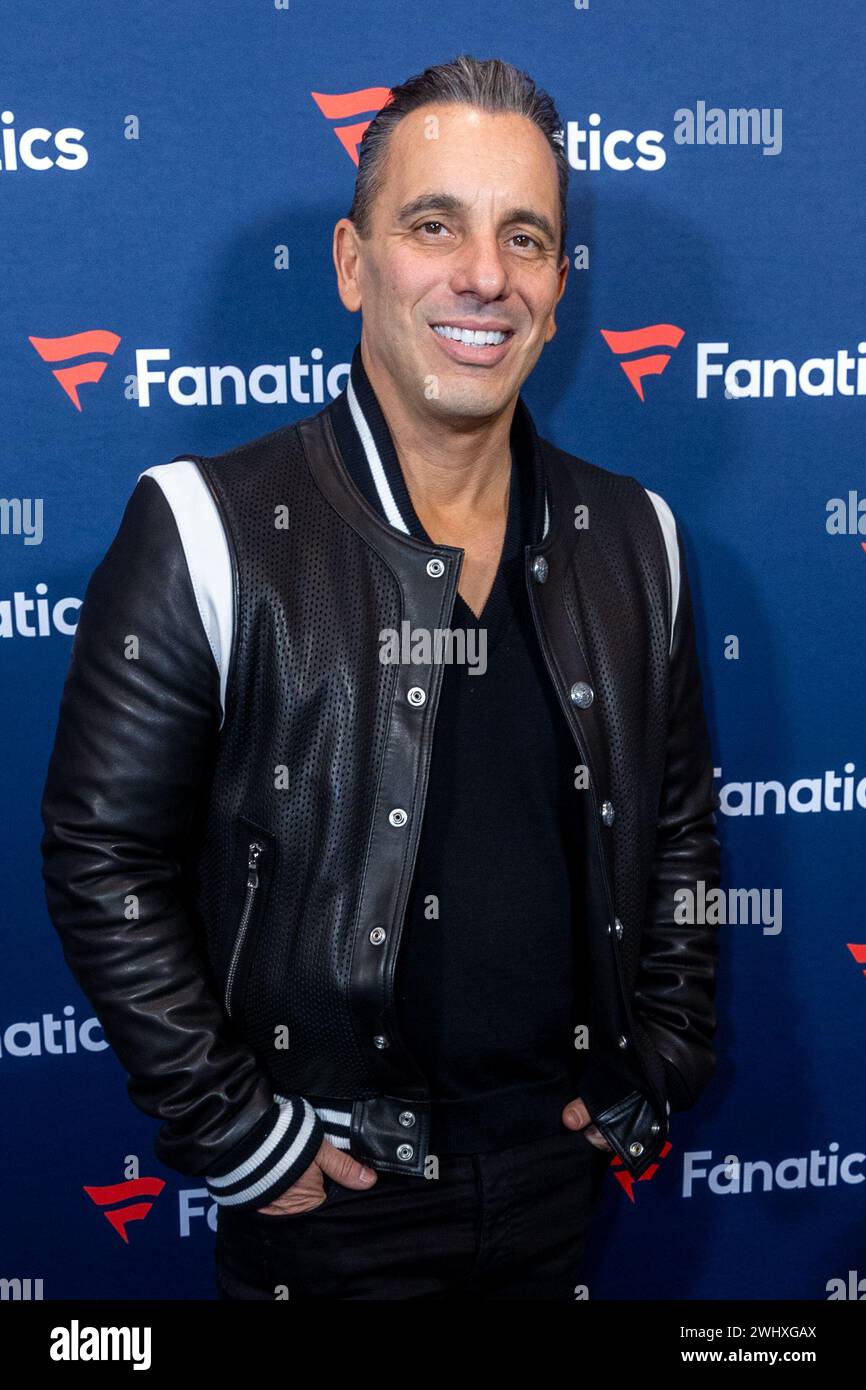 Las Vegas, USA. 10th Feb, 2024. Sebastian Maniscalco attends Michael ...