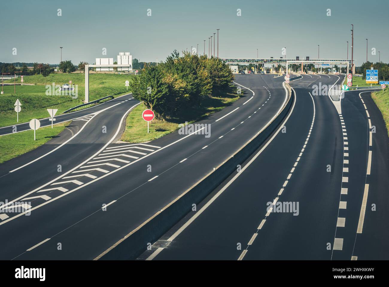 Point payment hi-res stock photography and images - Alamy