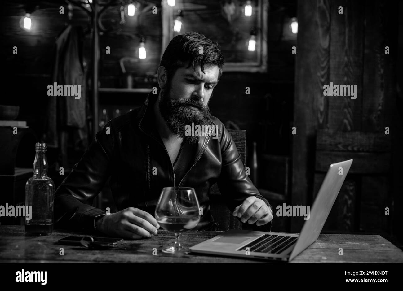 Man glass sad pub Black and White Stock Photos & Images - Alamy