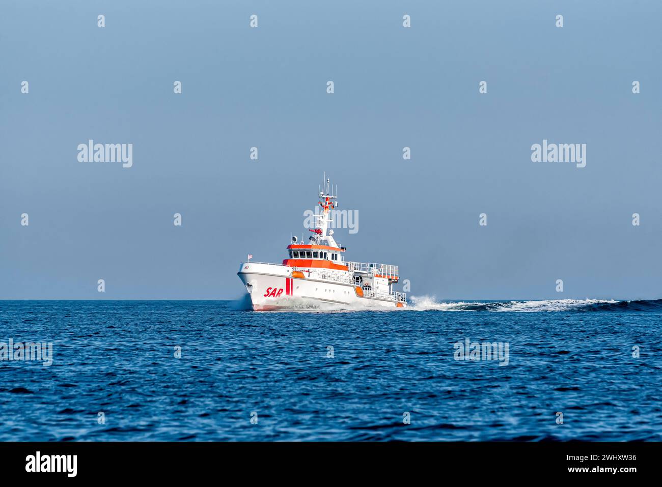 Sar search and rescue ship hi-res stock photography and images - Alamy