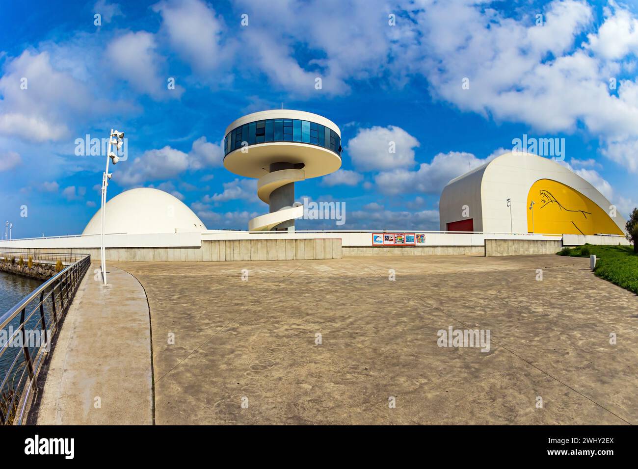 White color photo hi-res stock photography and images - Alamy