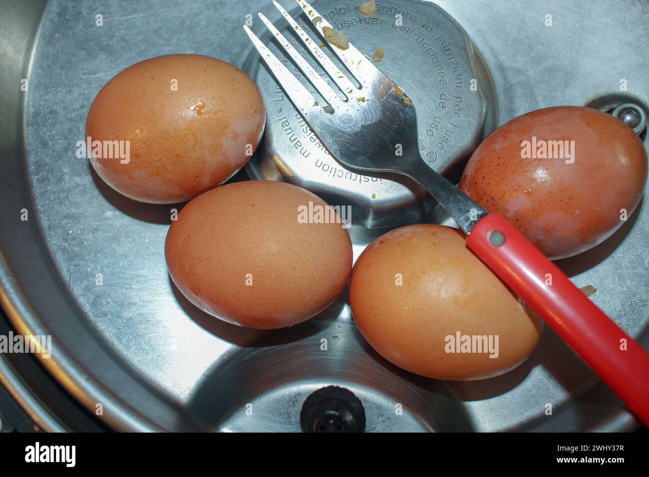 Cooked hen hi-res stock photography and images - Alamy