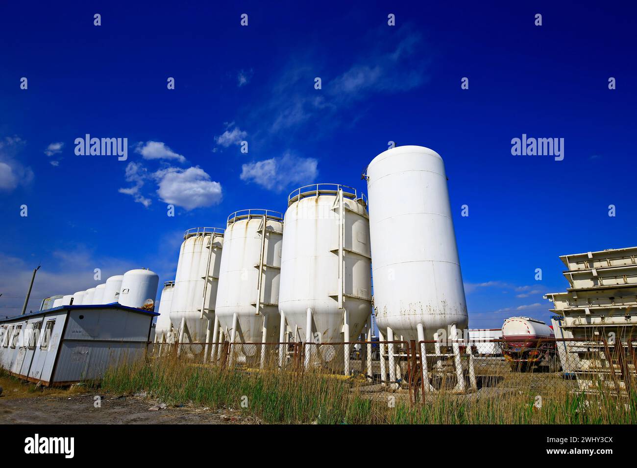 Oil storage tank, industrial equipment Stock Photo - Alamy