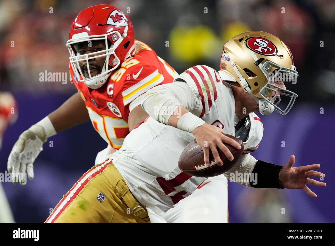 Kansas City Chiefs defensive tackle Chris Jones (95) chases San ...