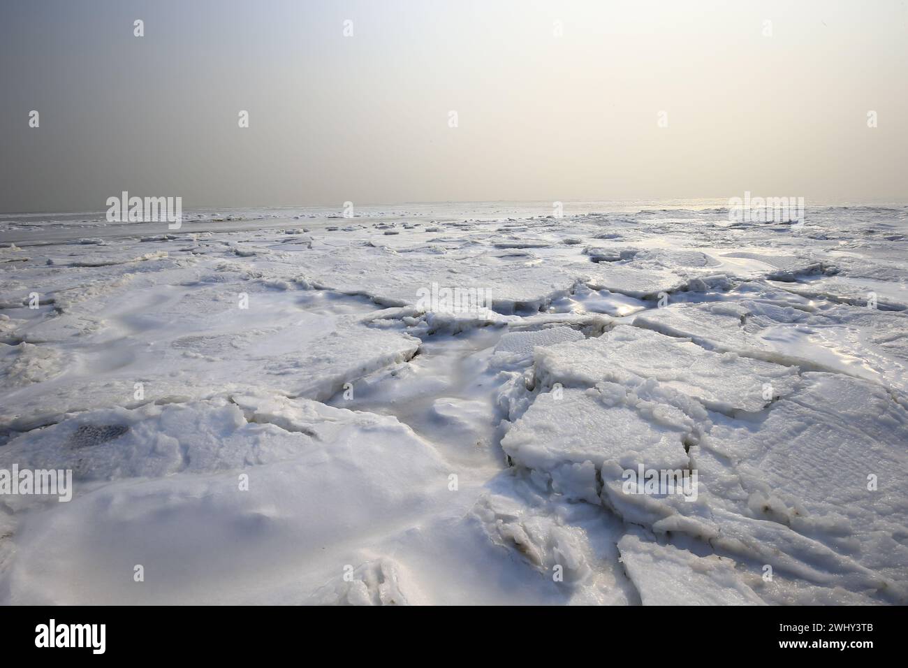 The winter sea ice Stock Photo - Alamy