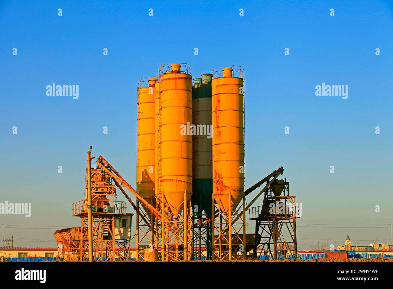 Concrete mixing silo, site construction facilities Stock Photo - Alamy