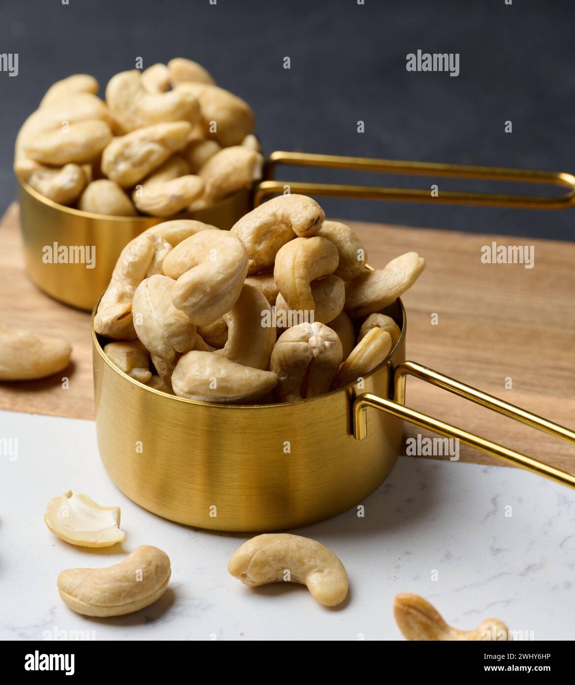Cashews in the plate hi-res stock photography and images - Alamy