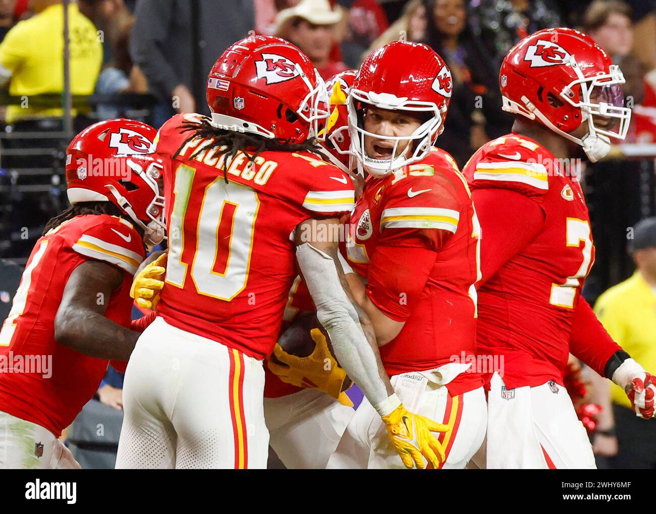 Patrick mahomes touchdown hi-res stock photography and images - Alamy
