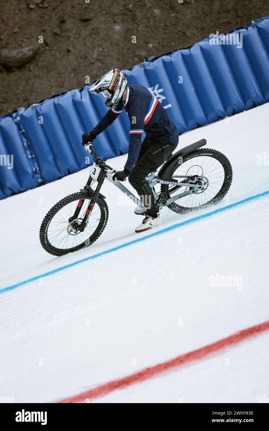 Vincent TUPIN of France, 2nd place in the Men Elite Dual Slalom during ...