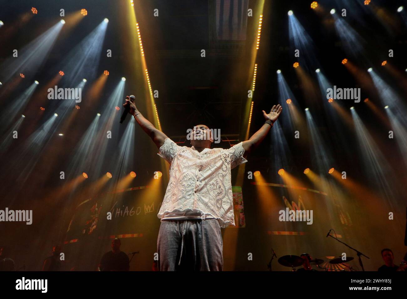 PE - RECIFE - 02/11/2024 - RECIFE, SINGER THIAGUINHO SHOW AT RECIFE ...