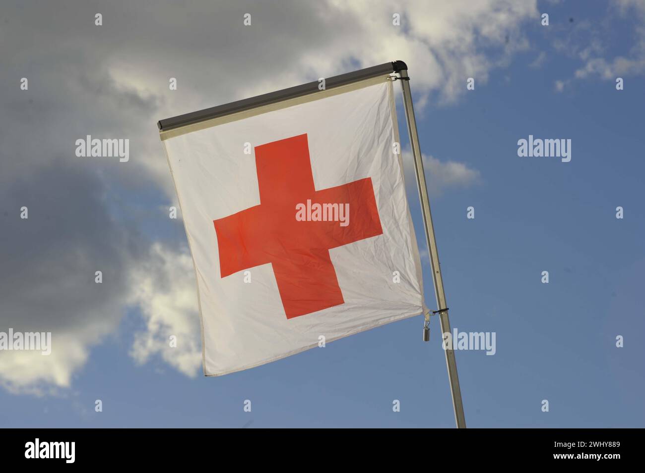 Red cross logo or symbol Stock Photo - Alamy