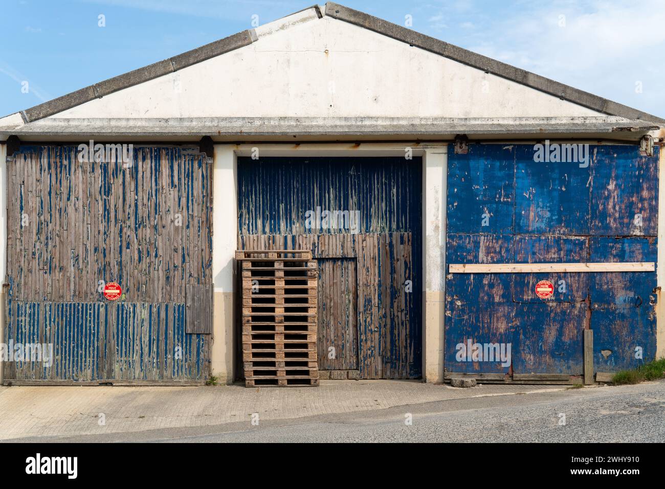 Fishing port of Roscoff, Brittany Stock Photo - Alamy