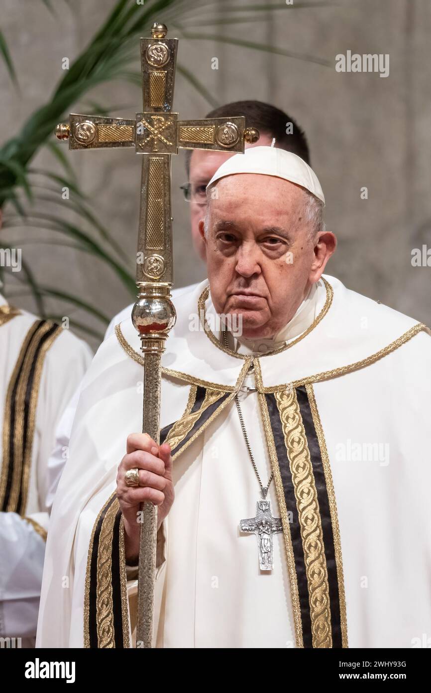 Vatican, Vatican. 11th Feb, 2024. Pope Francis leads the Holy Mass and ...