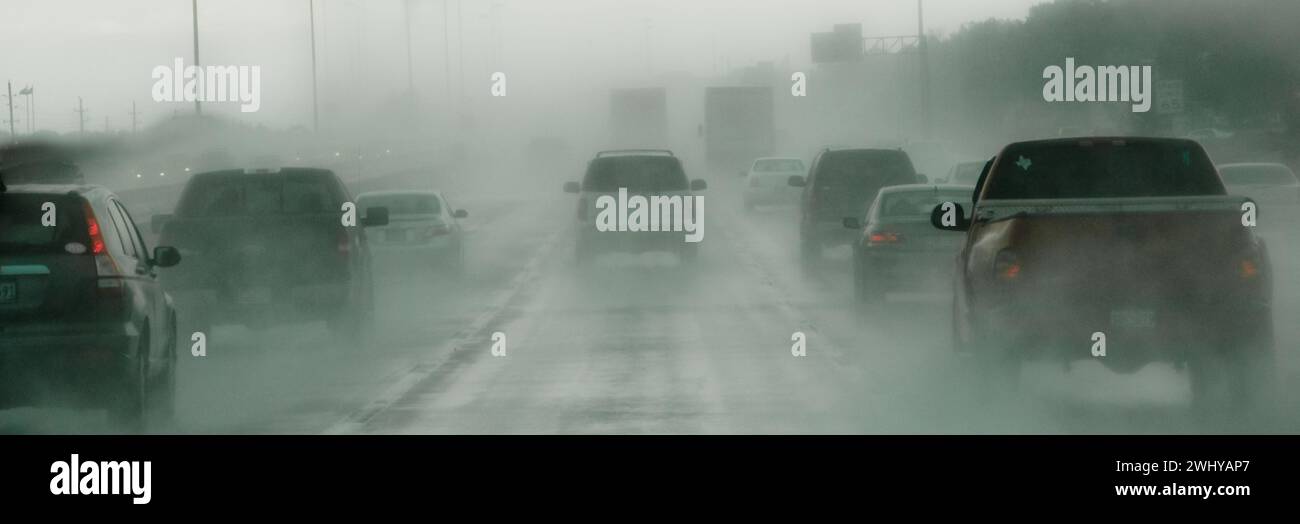 Torrential rain hi-res stock photography and images - Alamy