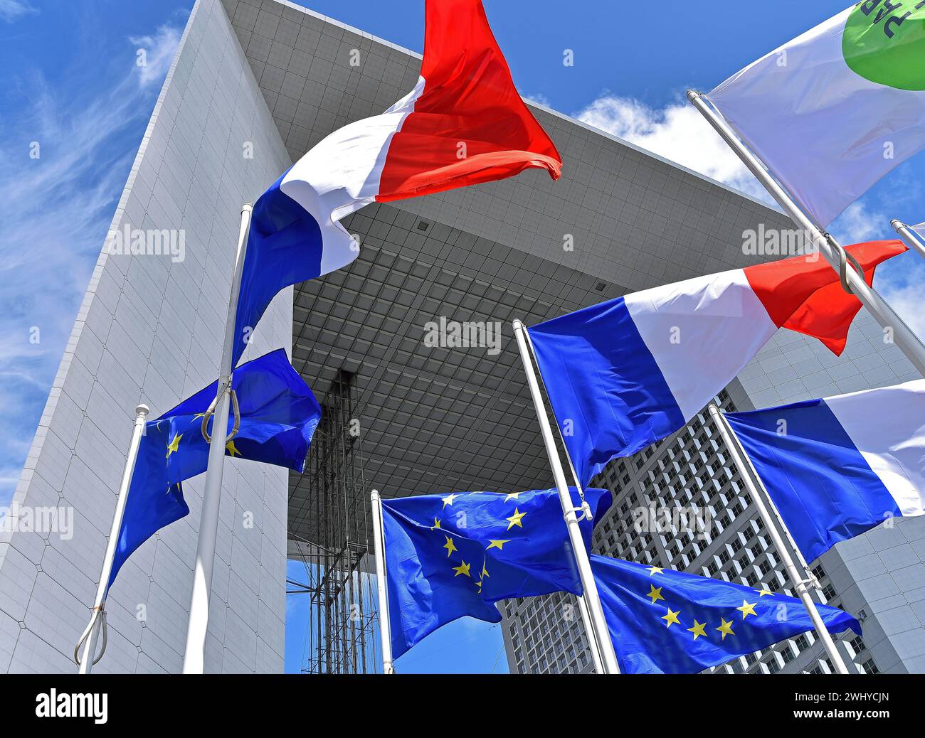 Drapeaux eu hi-res stock photography and images - Alamy