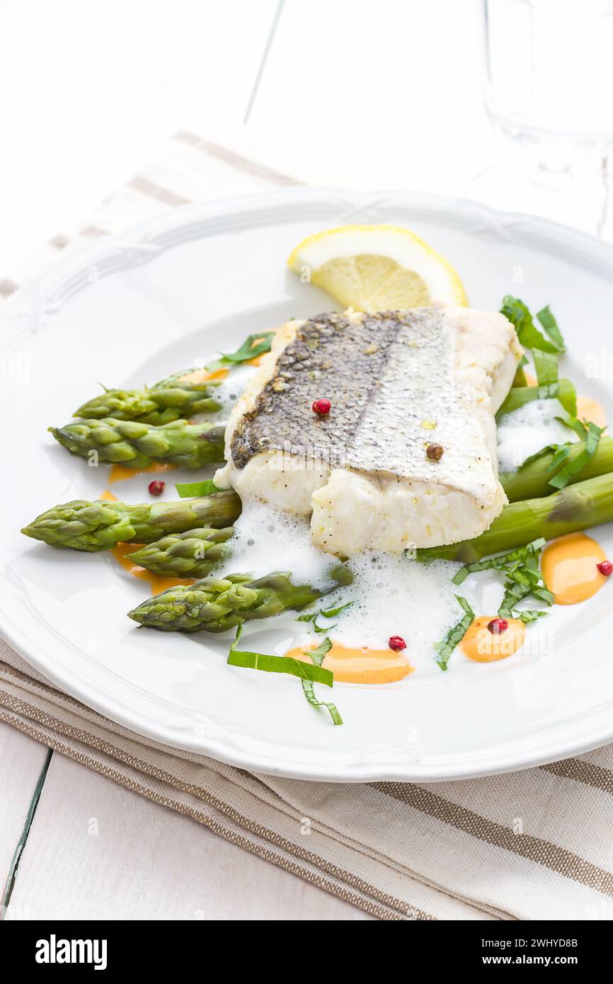 Hake fillet hi-res stock photography and images - Alamy