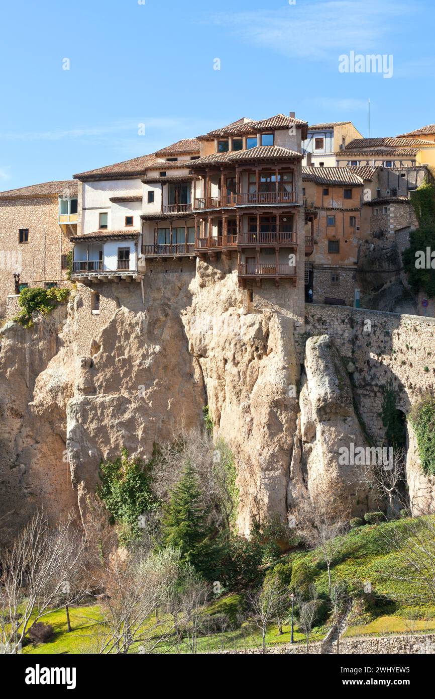 Las casas colgadas hi-res stock photography and images - Alamy