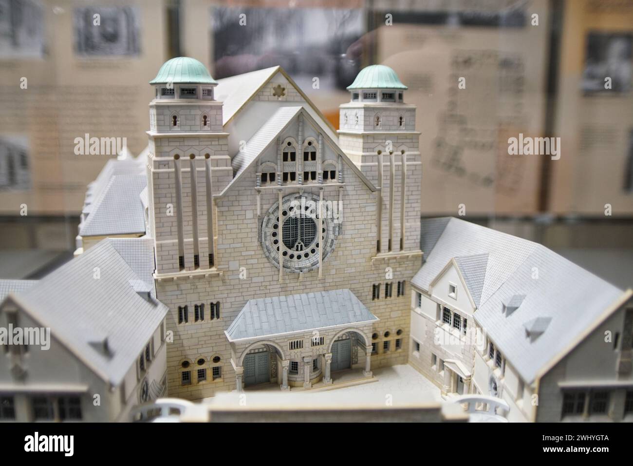 Former synagogue Frankfurt/M, Friedberger Anlage Stock Photo - Alamy