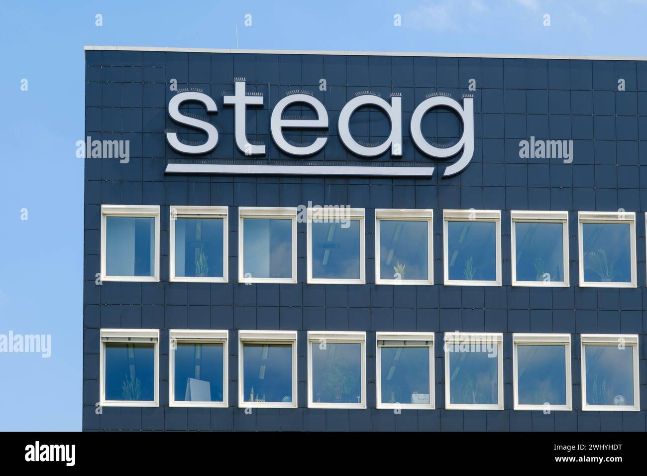 Office company nobody hi-res stock photography and images - Alamy