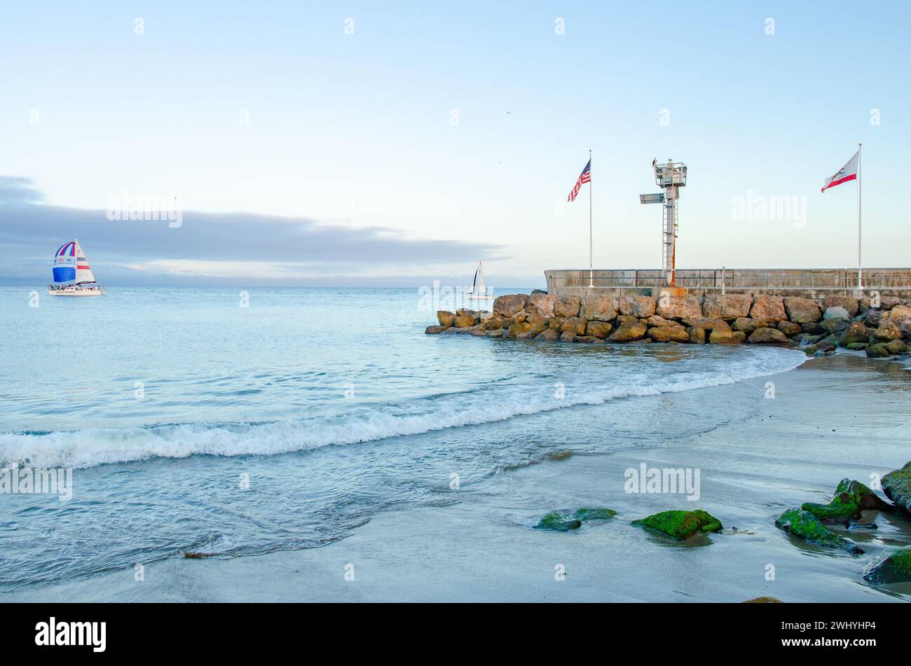 Santa Barbara Harbor, Sandspit breakwater, Coastal scenery, Oceanfront ...