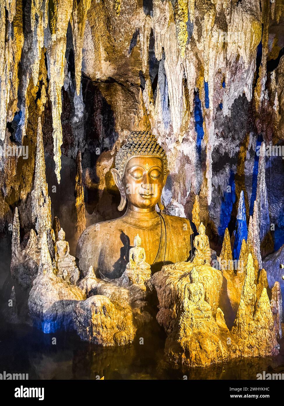 Cave of art at white temple, Chiang Rai, Thailand Stock Photo - Alamy