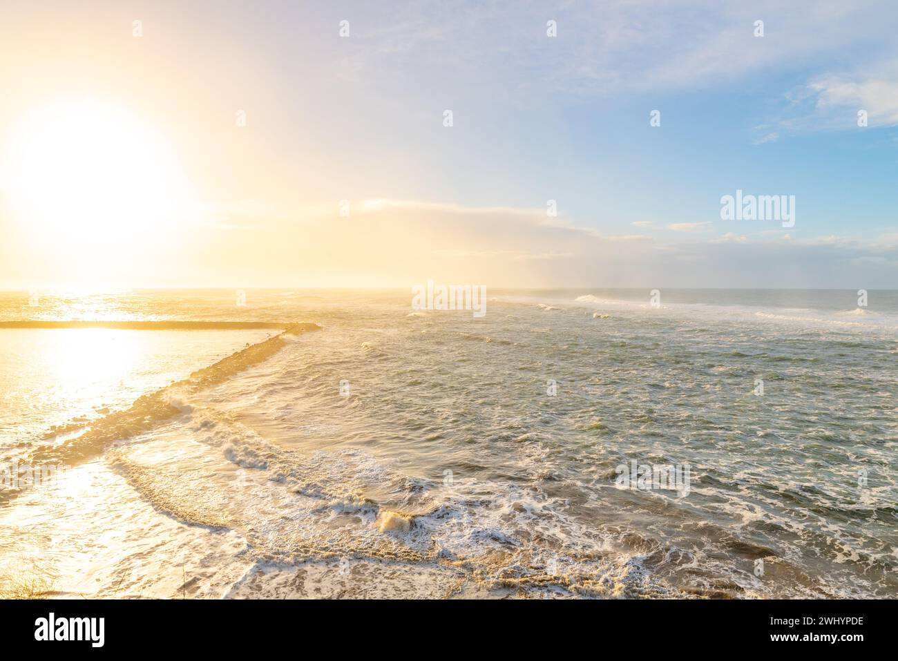 Brilliant colors hi-res stock photography and images - Alamy