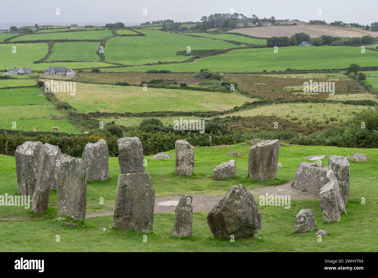 Megalithic structures hi-res stock photography and images - Alamy
