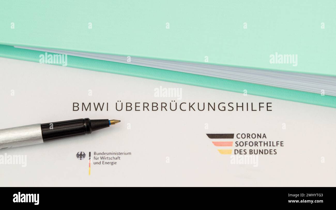 Bridging allowance hi-res stock photography and images - Alamy