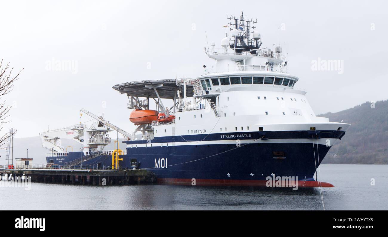 The Royal Navy's new minehunting "mothership", RFA Stirling Castle ...