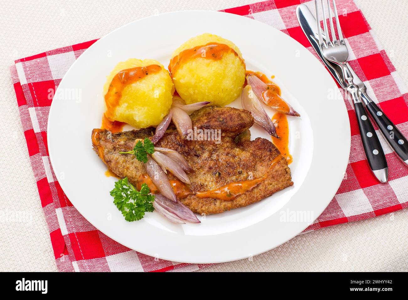 Fried calf's liver with shallots, top view Stock Photo - Alamy