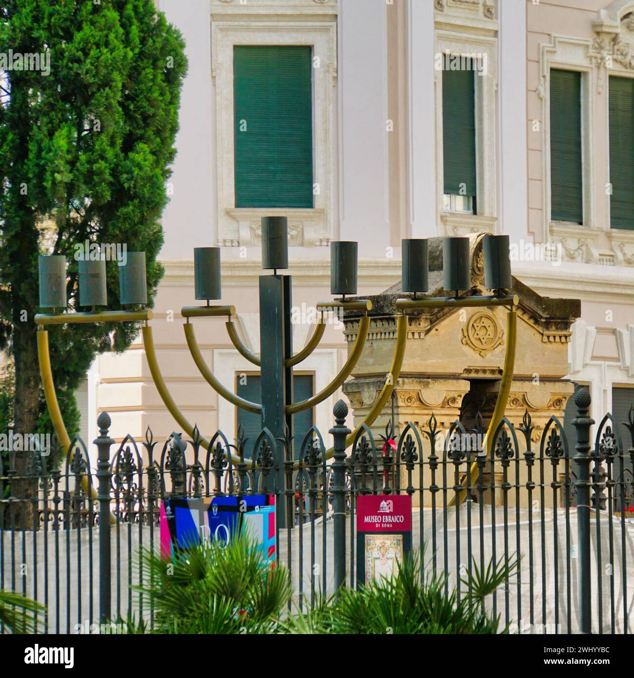 Jewish museum rome hi-res stock photography and images - Alamy