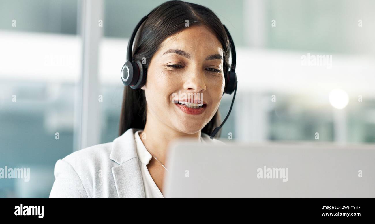 Call center philippines hi-res stock photography and images - Alamy