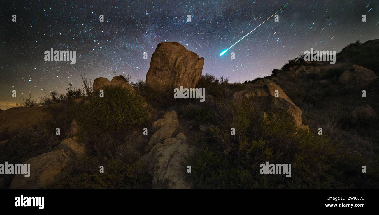 Meteorite glimpse hi-res stock photography and images - Alamy