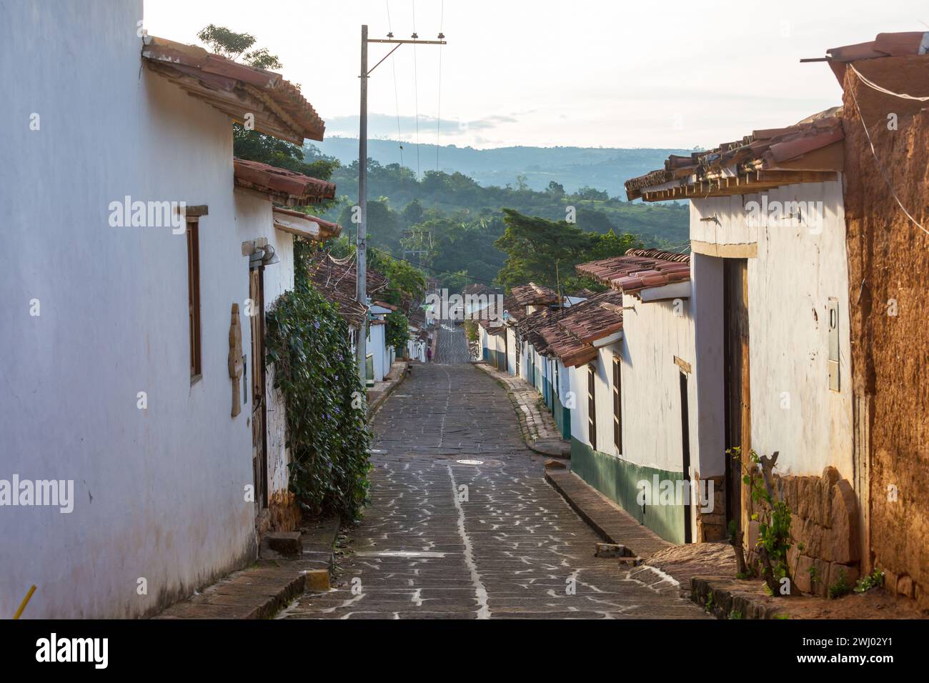 Colonial facade barichara hi-res stock photography and images - Alamy