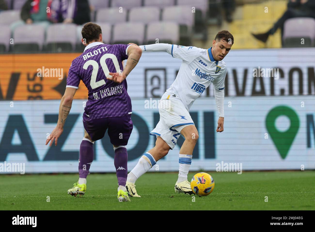 Pol Lirola (Frosinone)Andrea Belotti (Fiorentina) during the Italian ...